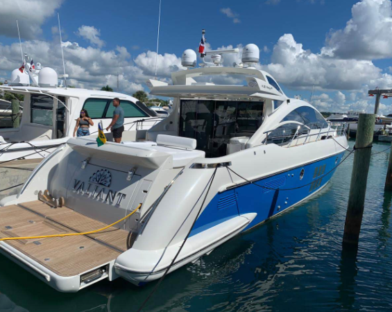 Azimut 65 - Romana Luxury Charter